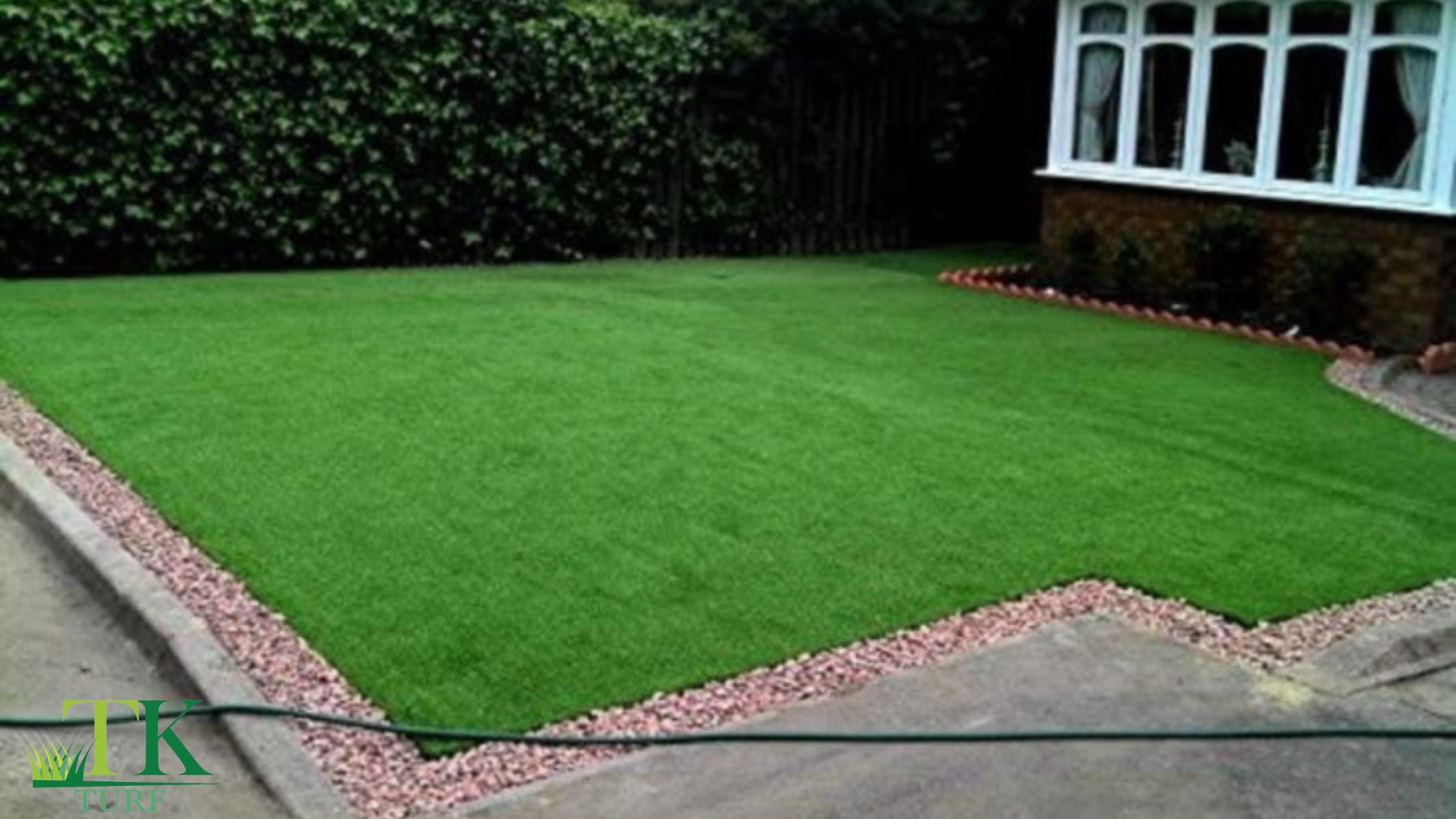 Synthetic Grass for Stylish Landscapes: Eco-Friendly Luxury ...